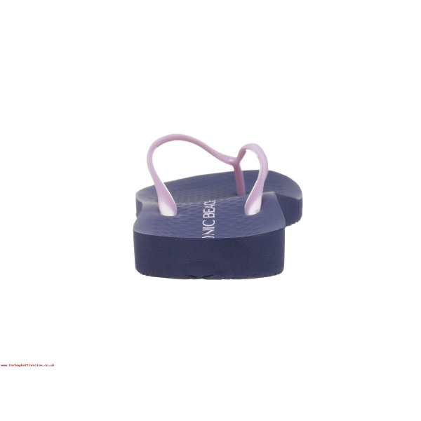 Vionic Beach Noosa - Australian Physiotherapy Equipment